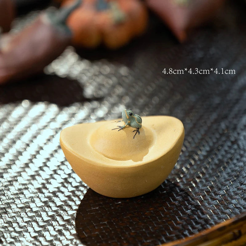 Spitting Frog on Gold Ingot Tea Pet | Mini Toad Mascot - 1 Pc ...